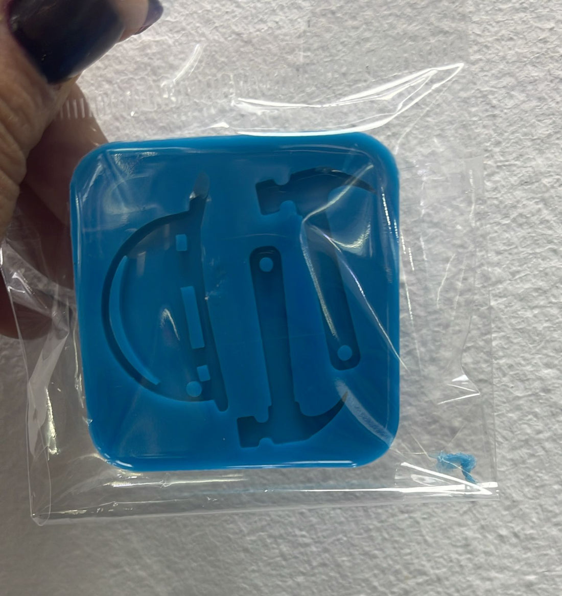 molde de Casco y Martillo para dijes – Art By Suleny Craft Store E.I.R.L.
